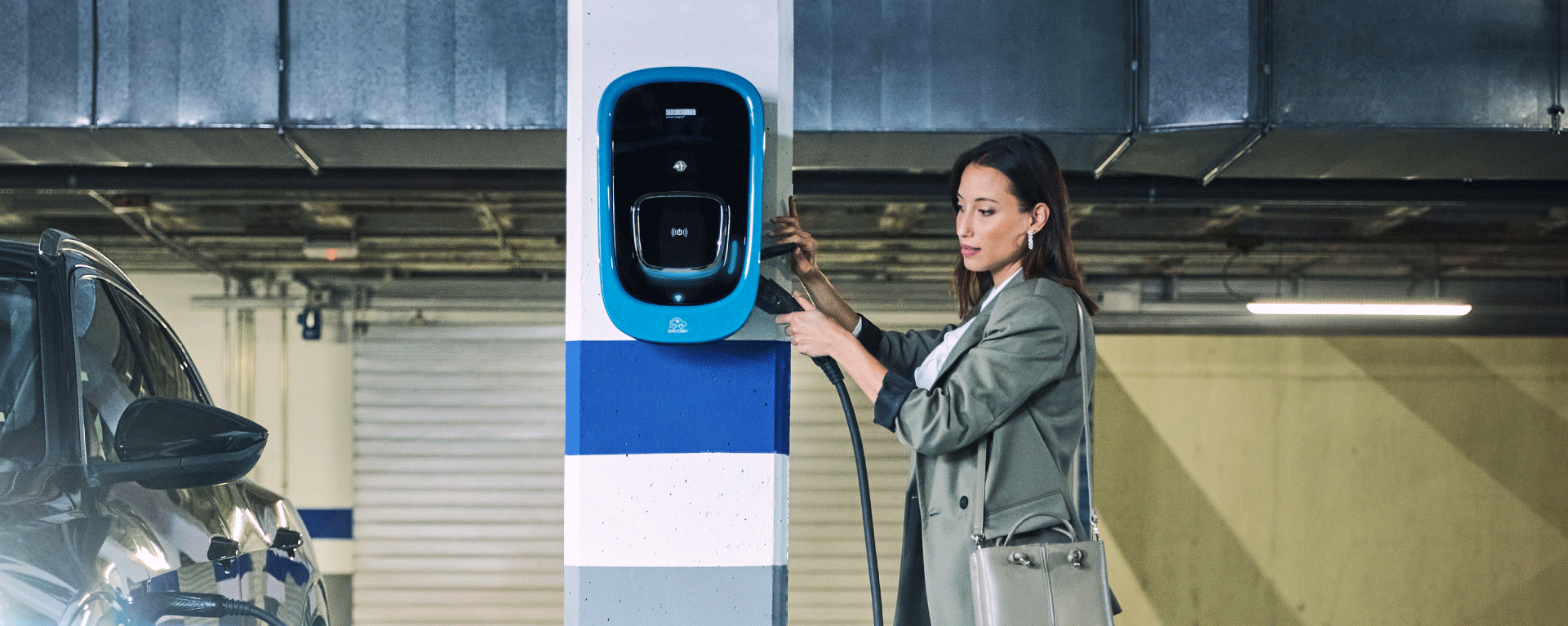 VIARIS COMBI + TWIN OUTLET – Charger Stations Australia